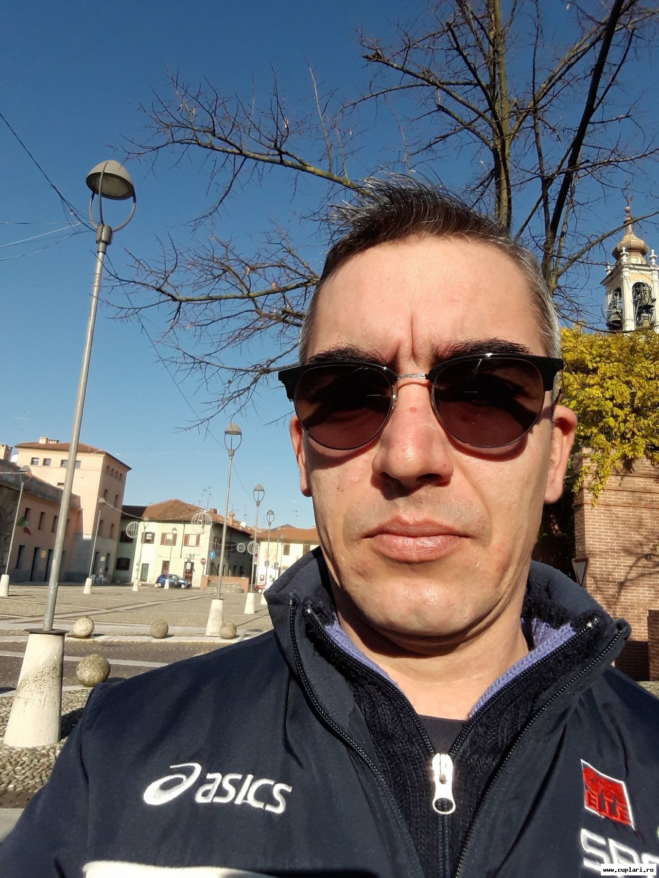 Barbati frumosi din Torino - Barbati singuri din Torino